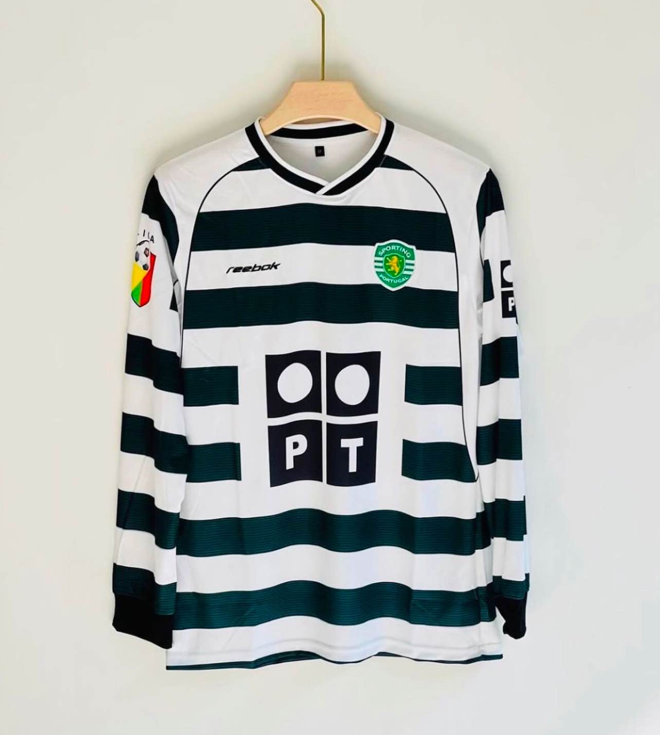 Premium Quality Cristiano Ronaldo Sporting Lisbon Retro Jersey Home Kit ...